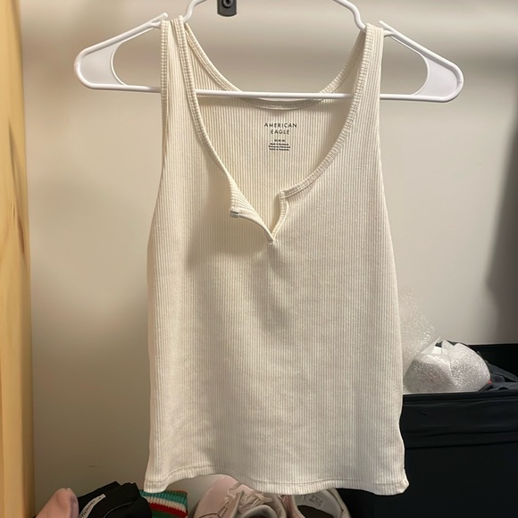 American Eagle Outfitters | Tops | Ae Cropped Notch Neck Tank Top ...